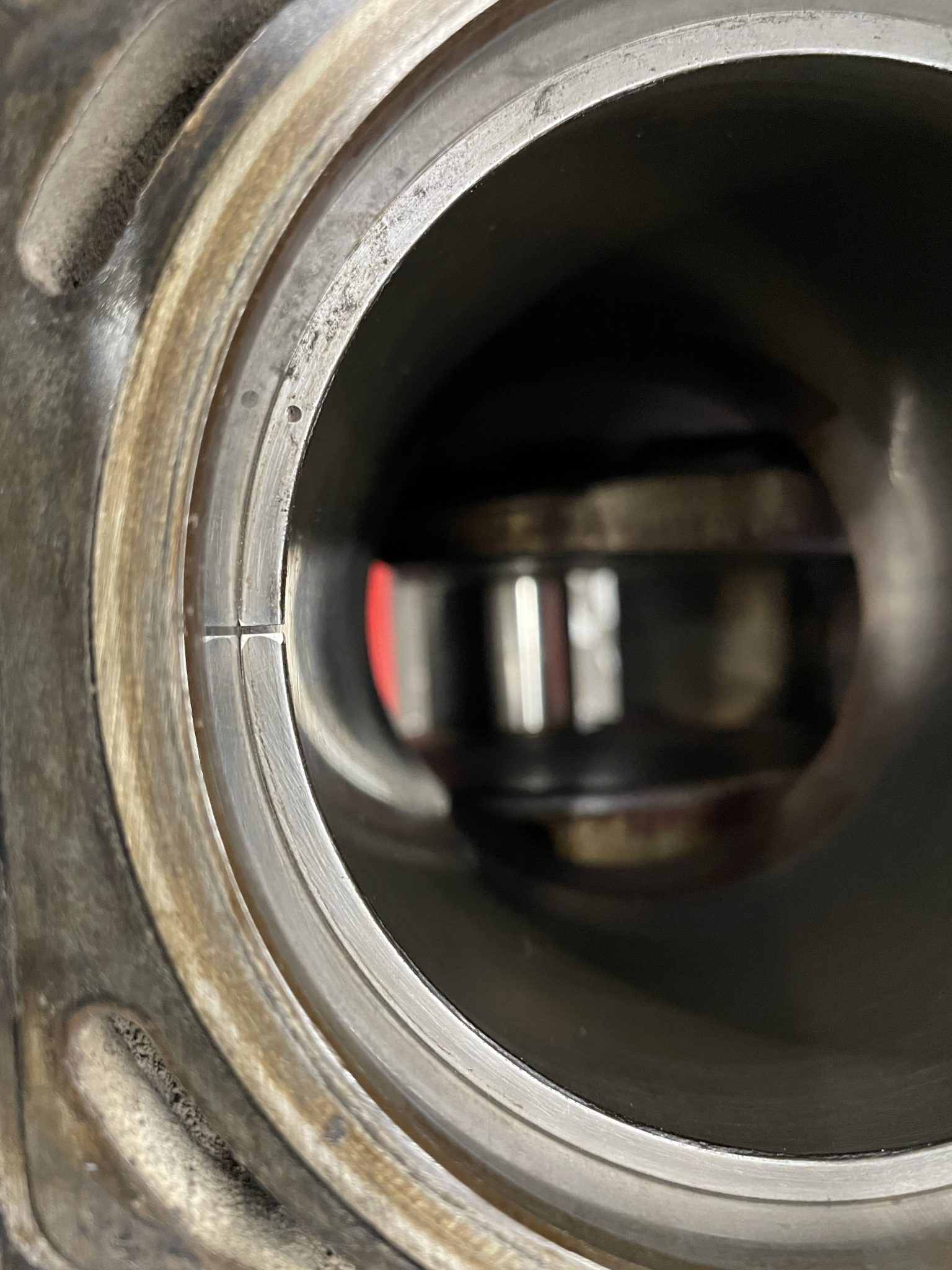 6.0L LS Truck Engine Tech: A Truck vs. TrailBlazer SS (TBSS) Intake ...